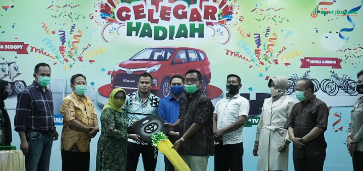 Pengundian Gelegar Hadiah Tabungan Bank Jombang Serentak Secara Daring ...